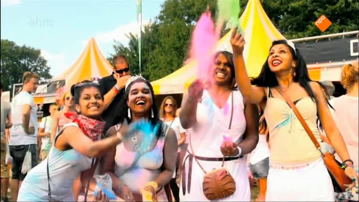 Holi 2014 | NPO Start