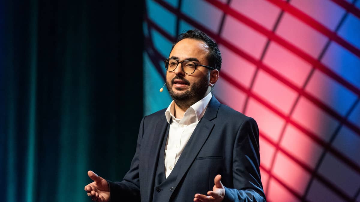 Orhan Agirdag: Leerachterstand | NPO Start