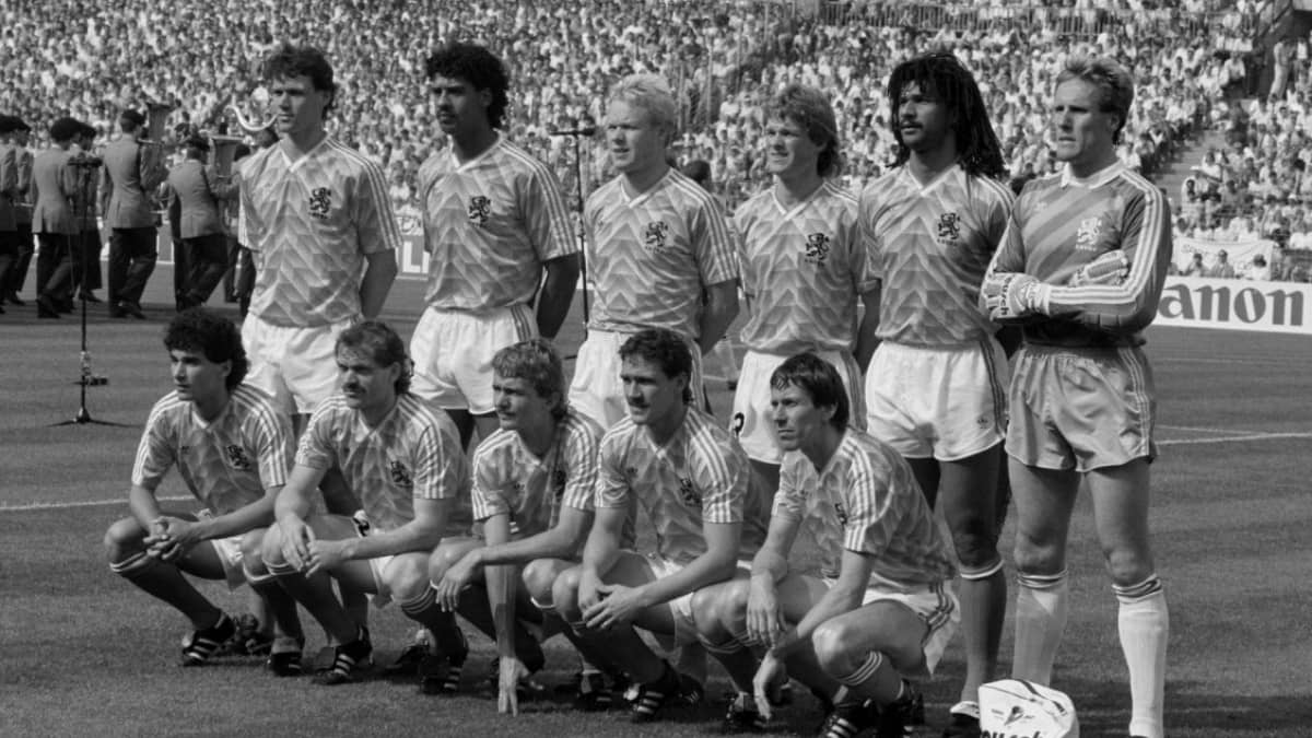 EK Voetbal 1988 - De zegetocht | NPO Start