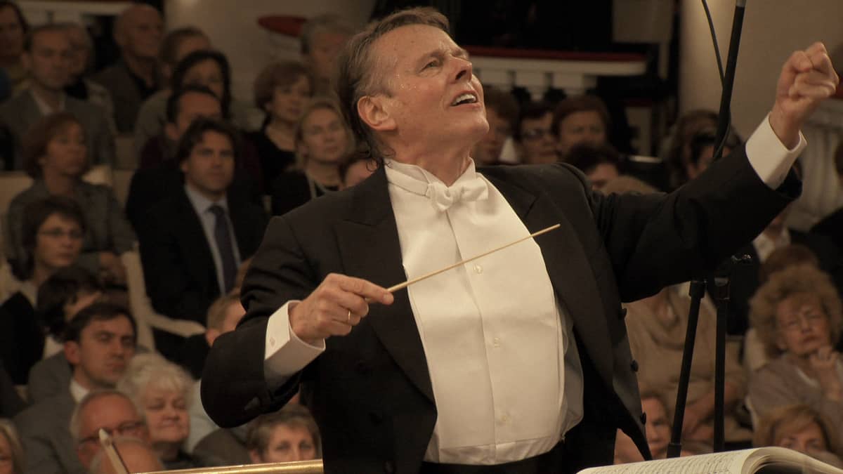 Close Up: Om de wereld in 50 concerten | NPO Start