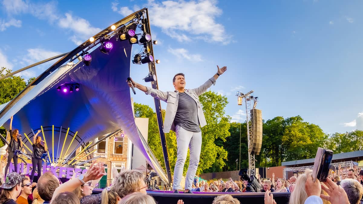 Muziekfeest op het Plein | NPO Start