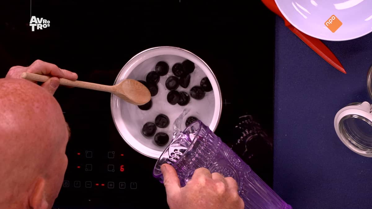 Snoep: Kok Pierre kookt met drop | NPO Start